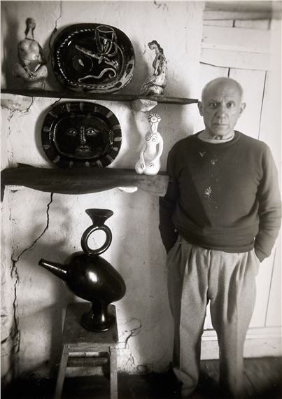 Michel Sima | Pablo Picasso à l'atelier Madoura - Céramiques de Pablo ...