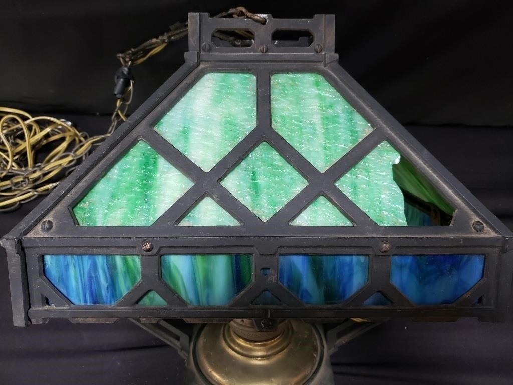 Craft | Vintage Arts & Crafts-style slag glass pendant | MutualArt