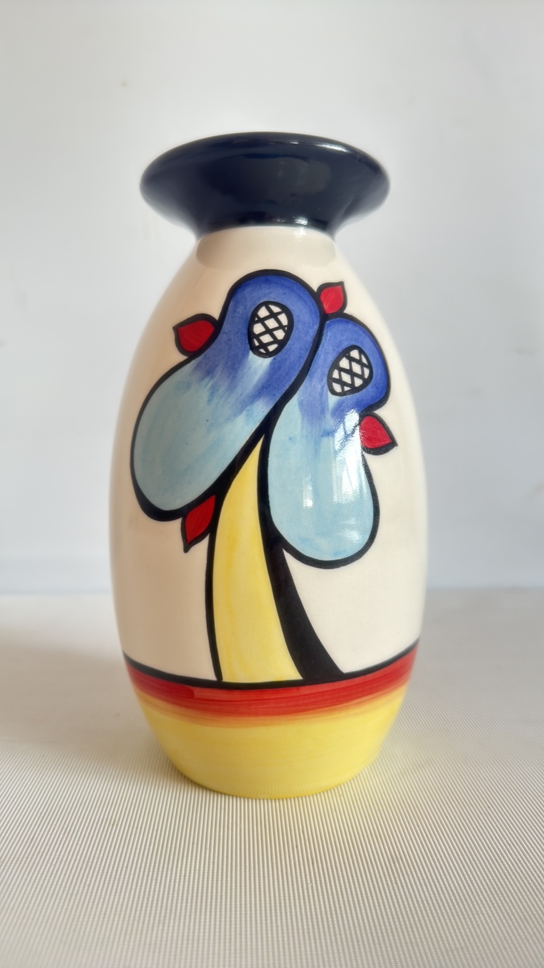 Lorna Bailey | Lorna Bailey vase lakeside | MutualArt