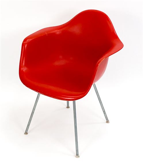 Charles & Ray Eames | SHELL CHAIR | MutualArt