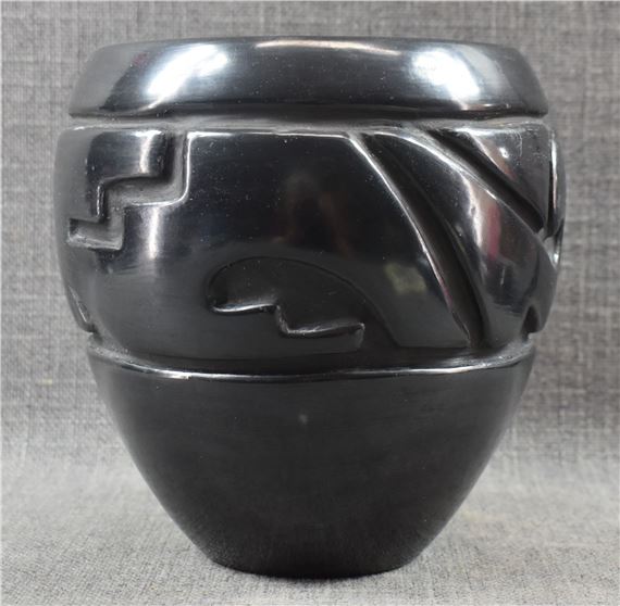Margaret Tafoya | SANTA CLARA POTTERY VASE (MARGRET TAFOYA) (1950 ...