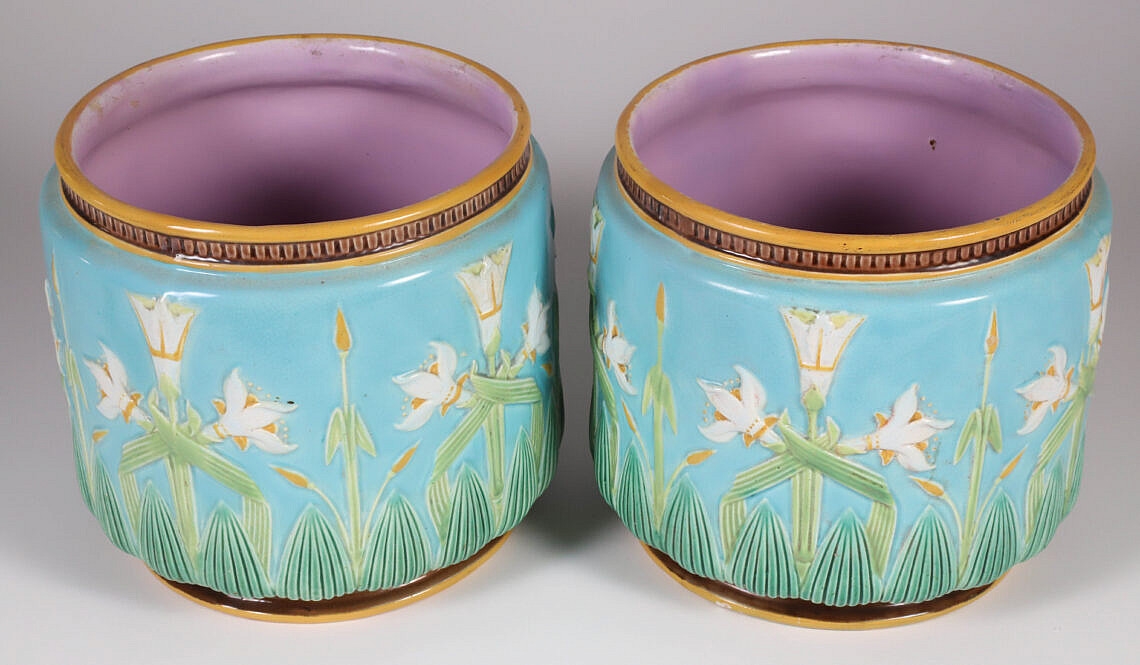 George Jones | Pair of Majolica Cache Pots | MutualArt