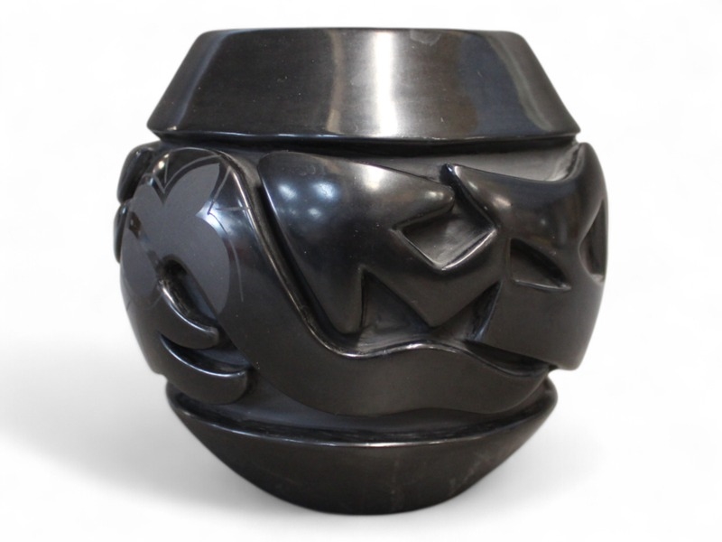 Mary Cain | Santa Clara Bear Claw Pot (1970) | MutualArt