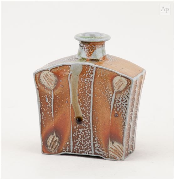 Phil Rogers | a faceted salt glazed bottle | MutualArt