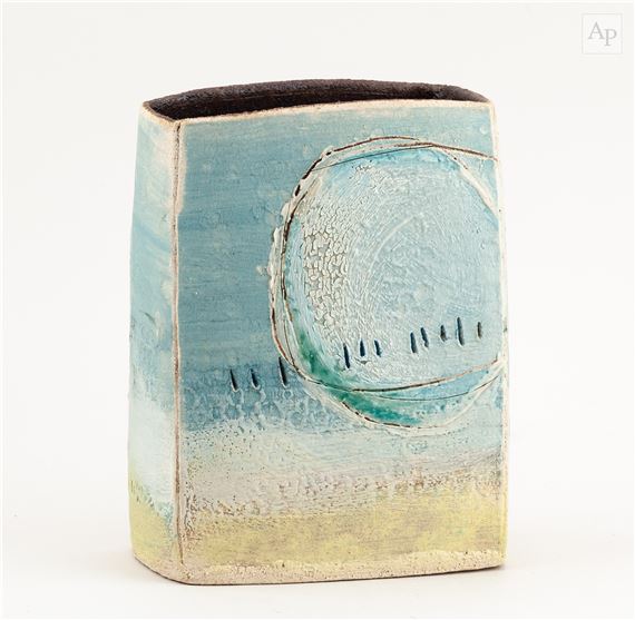 Craig Underhill | a rectangular earthenware vessel | MutualArt