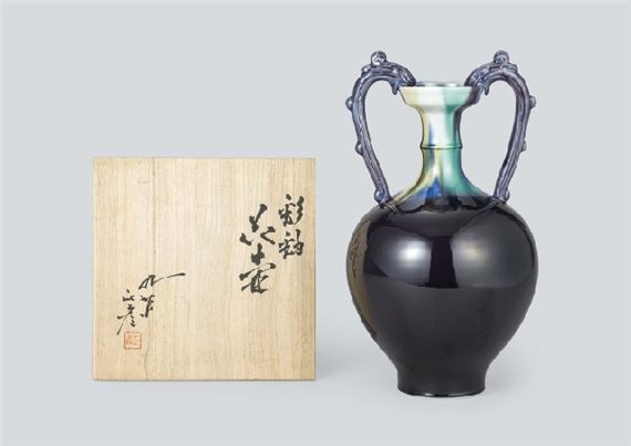Tokuda Yasokichi III | Color glazed jar | MutualArt