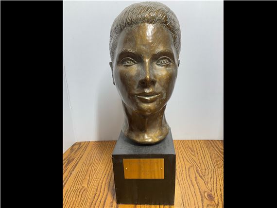 Sally Wardrick | 1 Artworks at Auction | MutualArt