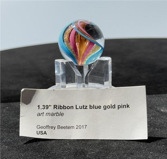Geoffrey Beetem | Ribbon Lutz Art Glass Marble (2017) | MutualArt
