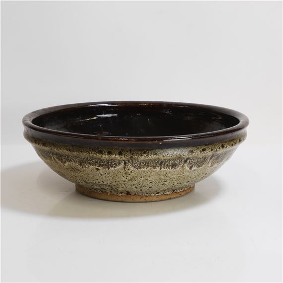 Abdo Nagi | A bowl (Circa 1981) | MutualArt