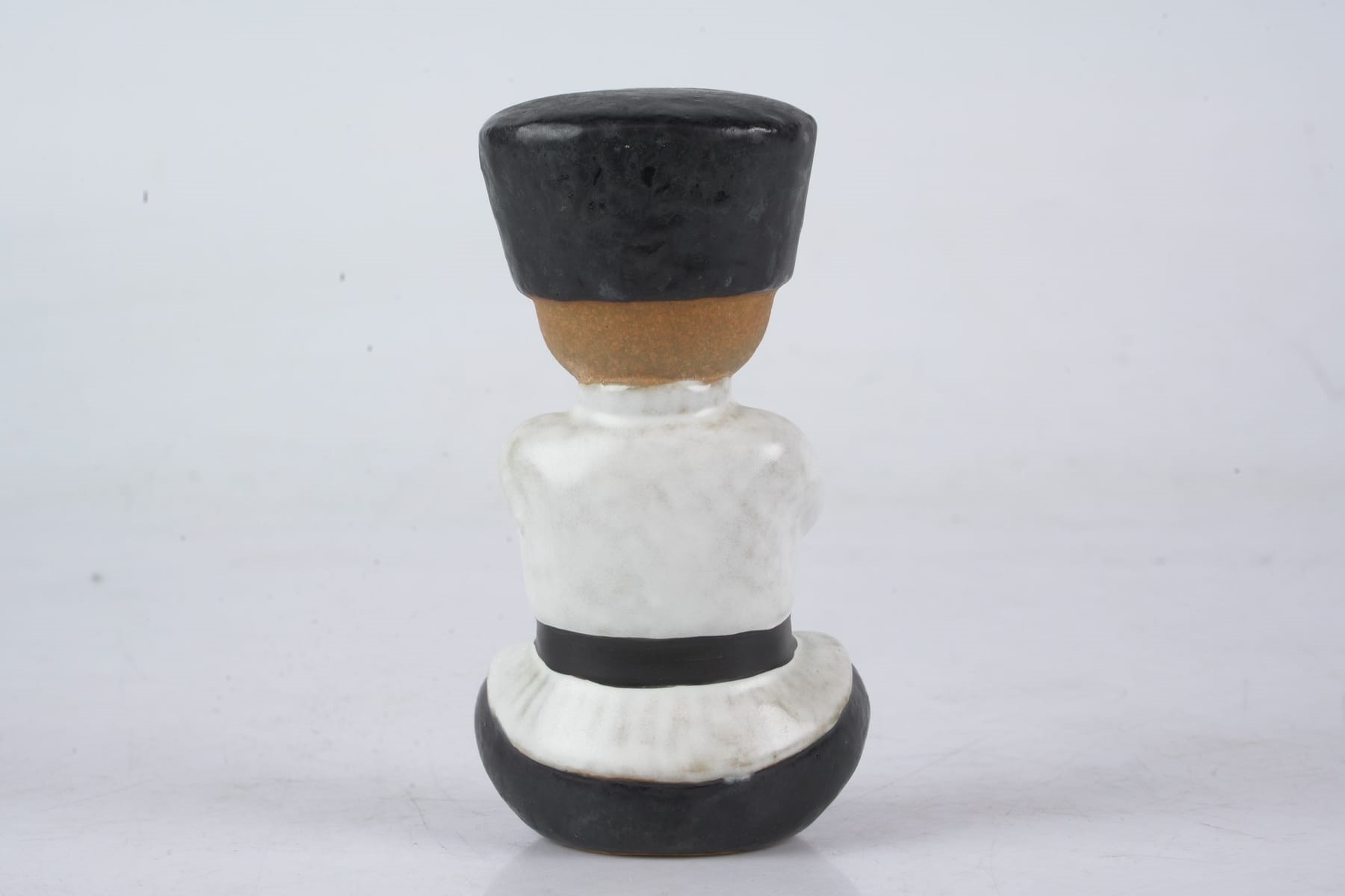 Lisa Larson | Ivan | MutualArt