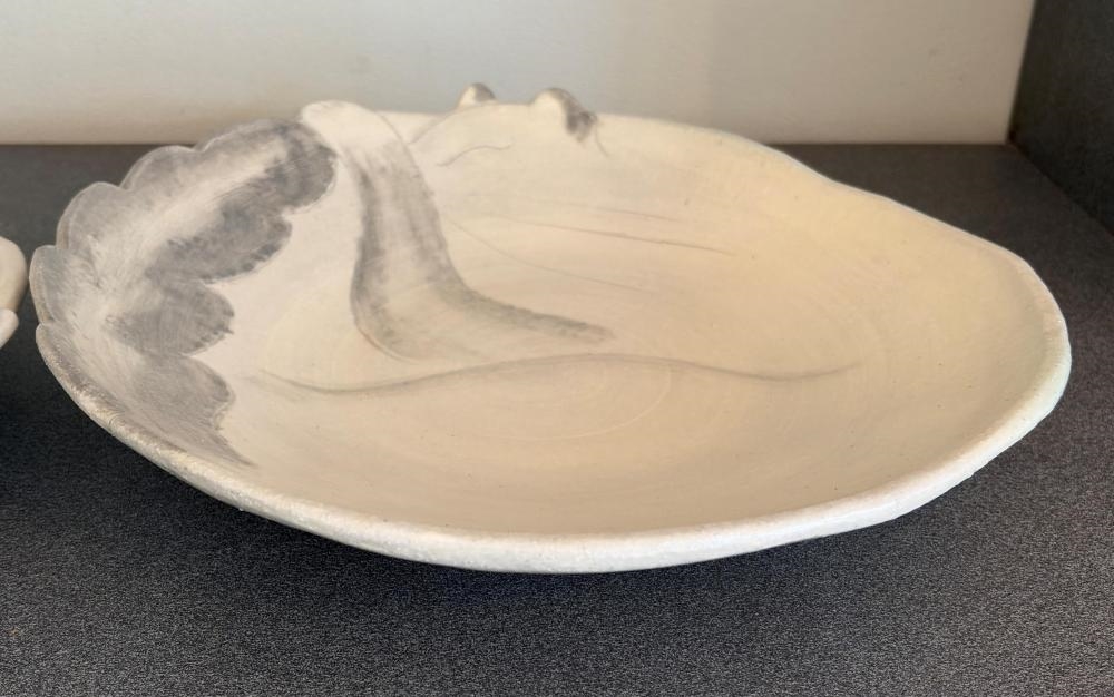 Glenda Hoy | Cat Platters | MutualArt