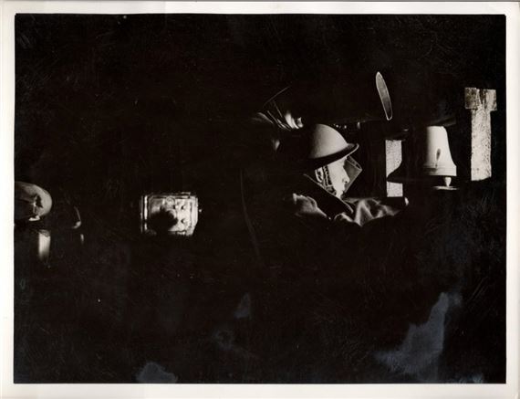 Robert Capa | D-Day Landing, Omaha Beach, Normandy | MutualArt