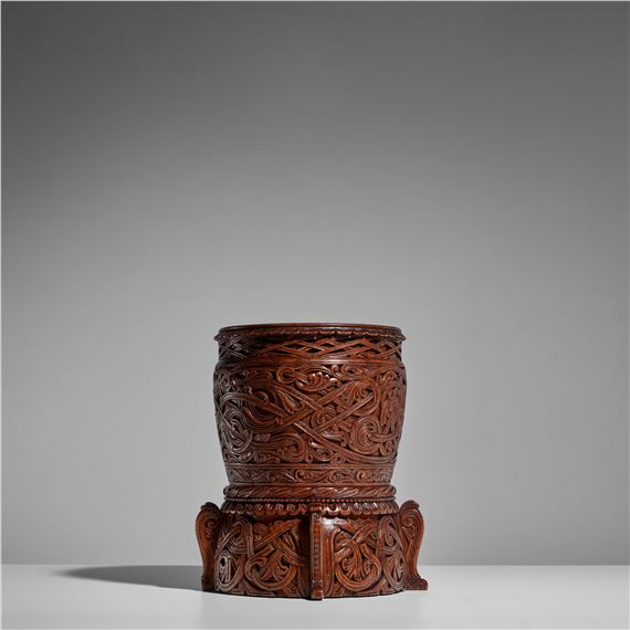 Lars Kinsarvik | Vase (Circa 1900) | MutualArt