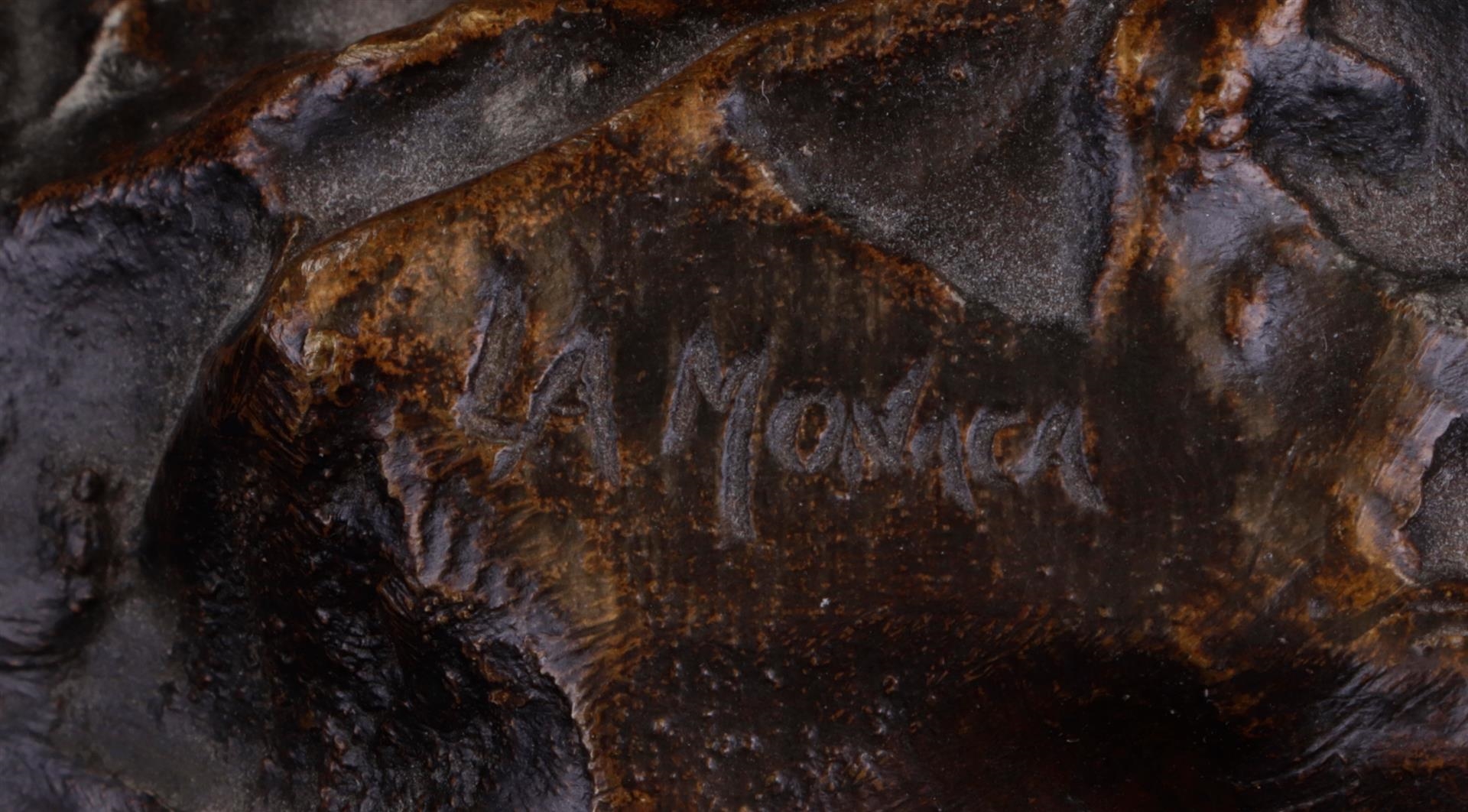 Francesco la Monaca | gepatineerd bronzen beeld van een man op een rots ...