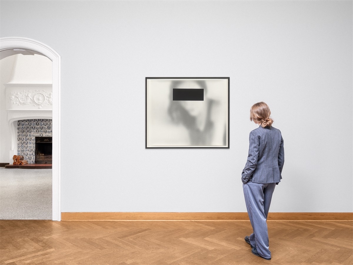 Jan Paul Evers | Edwards Muse zum Küssen bereit (2018) | MutualArt