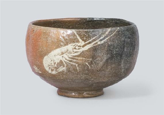Keibun Matsumura | Red tea bowl with design of shrimp | Compare similar ...