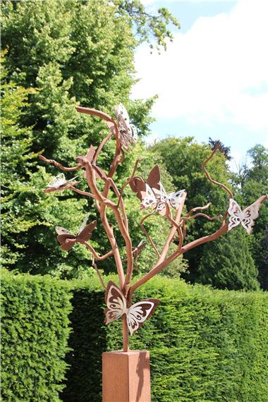 John Penning | Vlinders | MutualArt