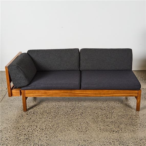 Guy Rogers | Mid-Century Guy Rogers Hollywood Daybed | MutualArt
