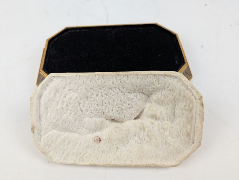 Joé Descomps | Nude woman reclining on a lion skin | MutualArt