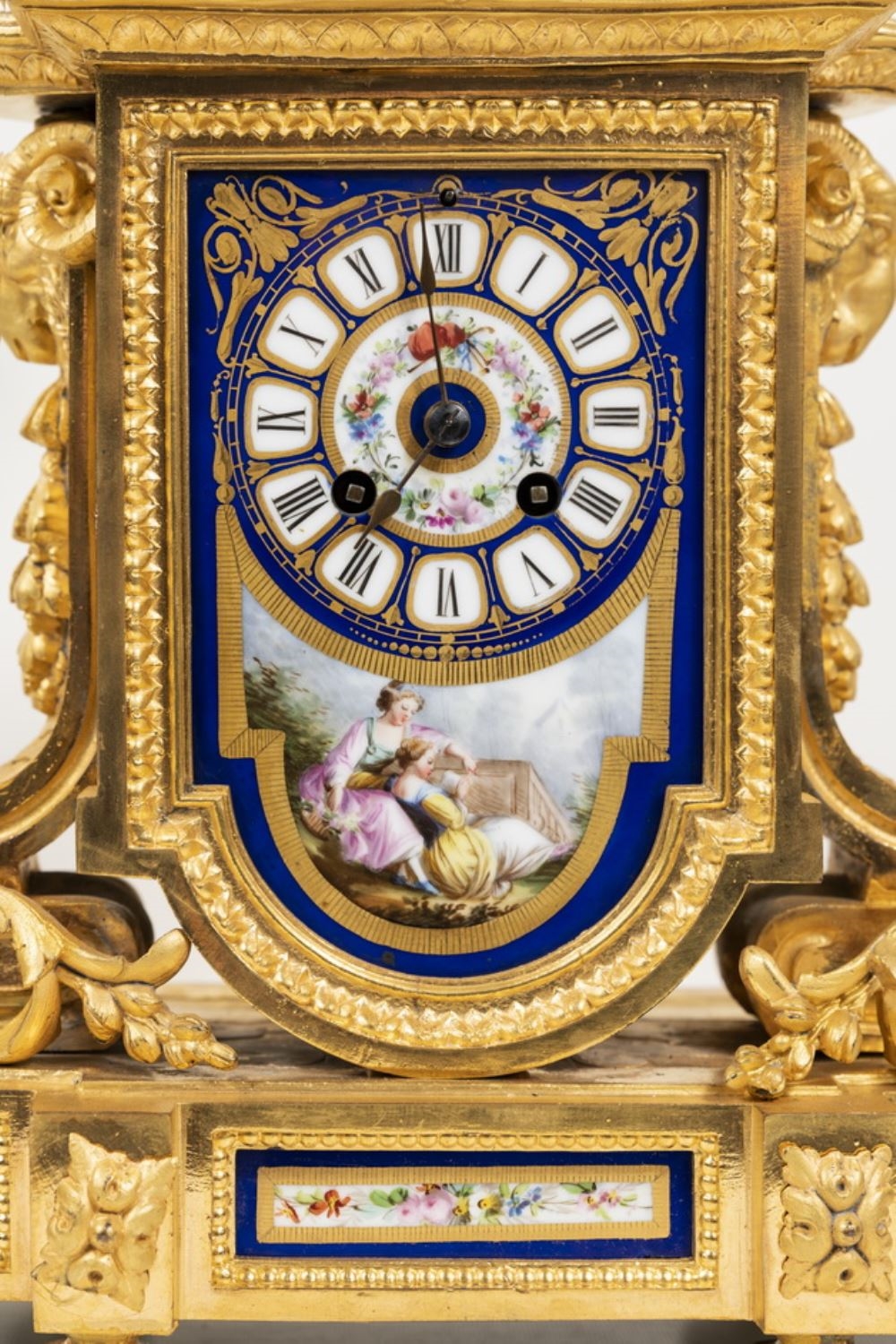 Philippe H. Mourey | Reloj con guarnición | MutualArt