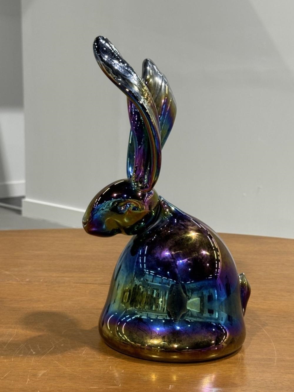 Hunt Slonem | Art Glass Bunny | MutualArt