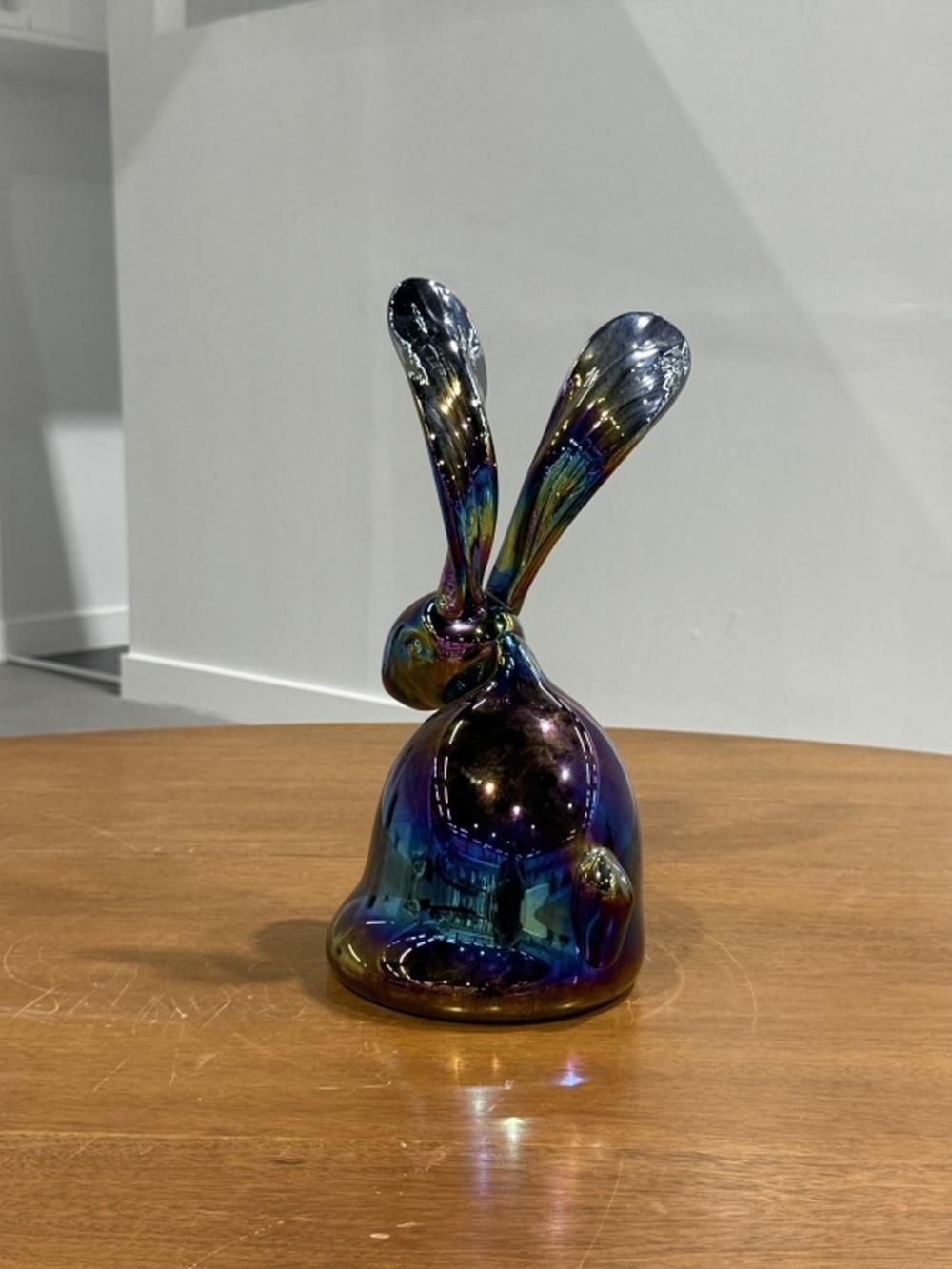 Hunt Slonem | Art Glass Bunny | MutualArt