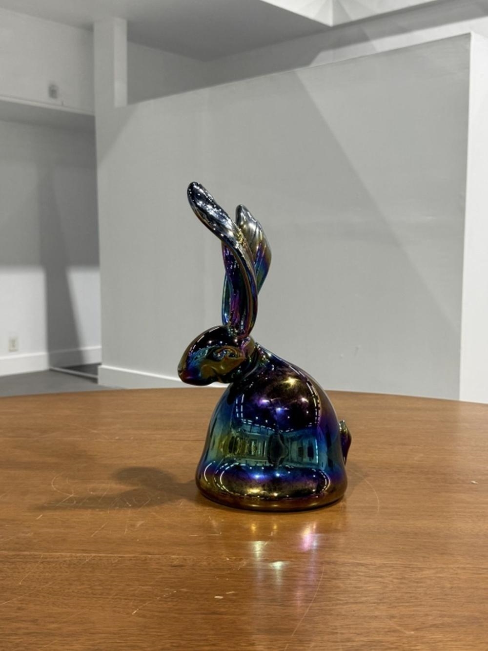 Hunt Slonem | Art Glass Bunny | MutualArt