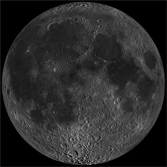 NASA | Magnificent high-definition photograph of the lunar globe ...