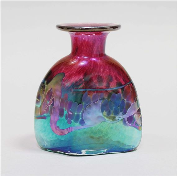 Robert Held | Robert Held Art Glass Vase | MutualArt