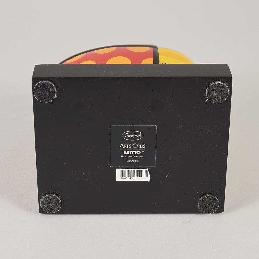 Romero Britto | sculpture Romero Britto (2018) | MutualArt