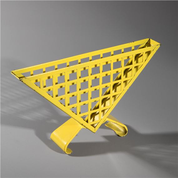 Marianne Brandt | Napkin holder model 5488 (1930) | MutualArt