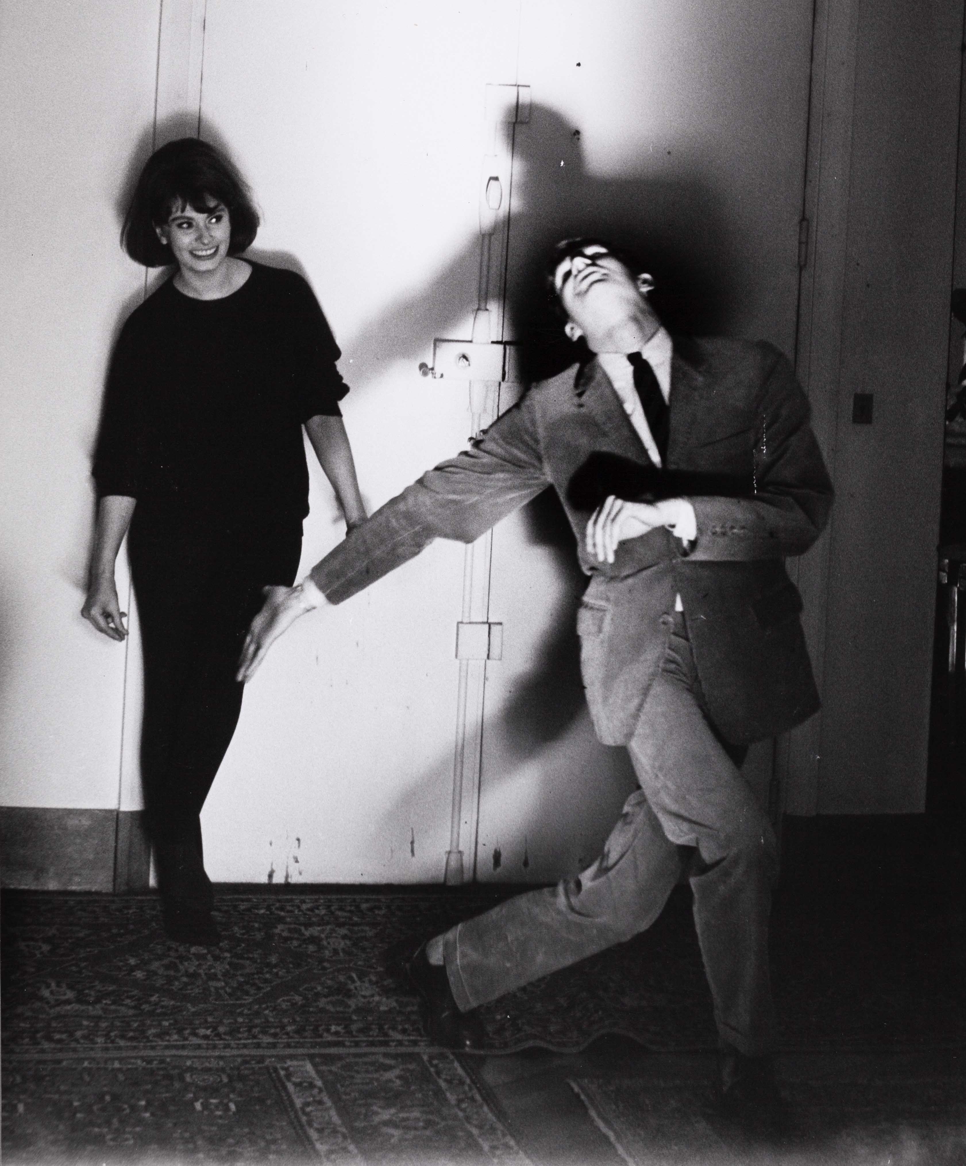 Erwitt Elliott | Sophia Loren and Anthony Perkins on the set, 1962 ...