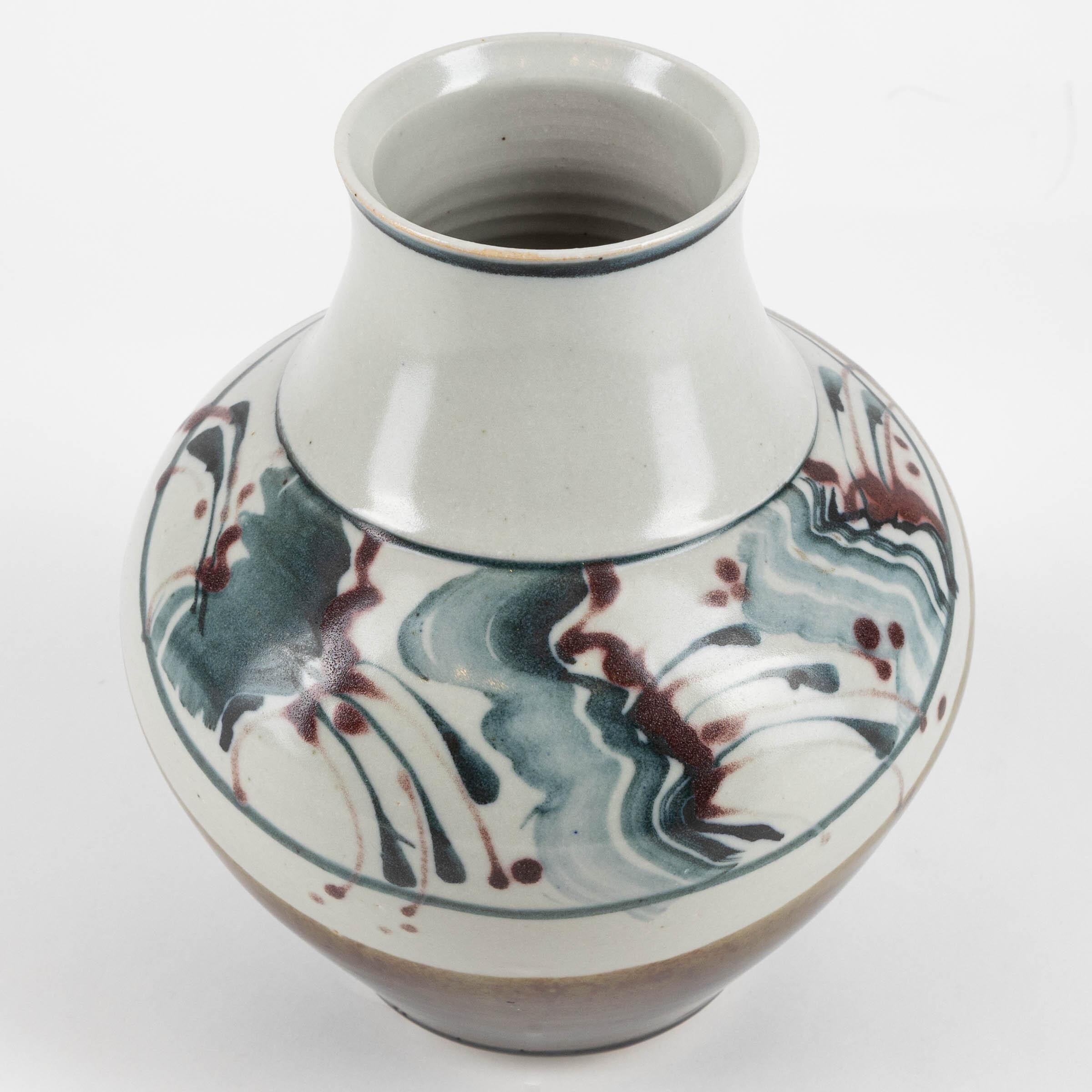 Robin Hopper | Stoneware Vase | MutualArt