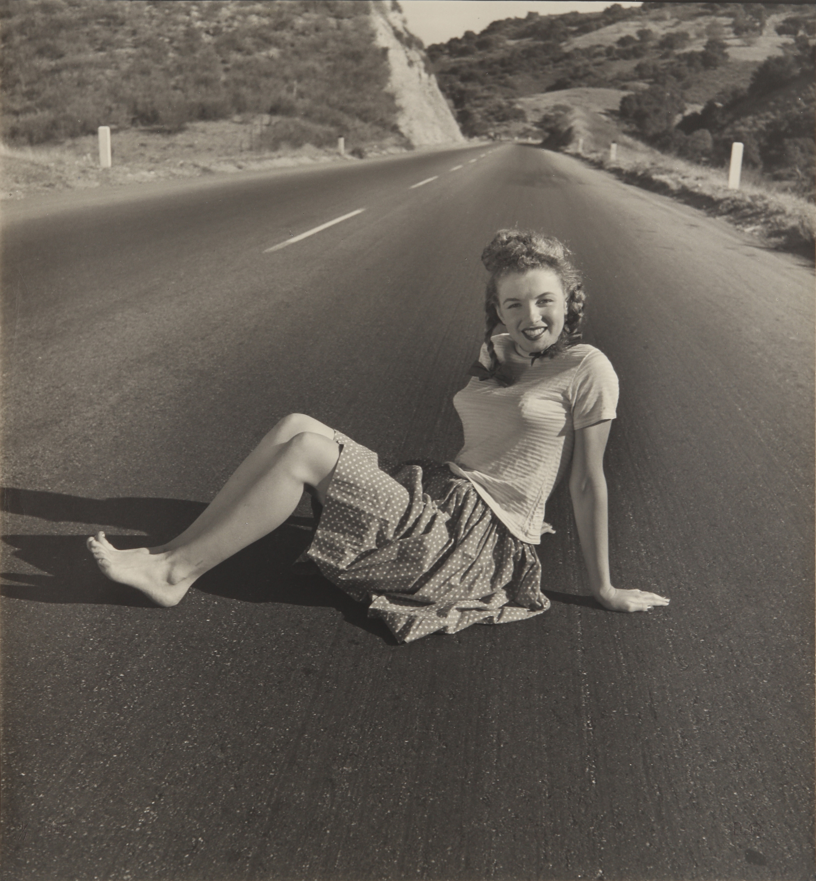 Andre de Dienes | Marilyn on the Beach (1949) | MutualArt