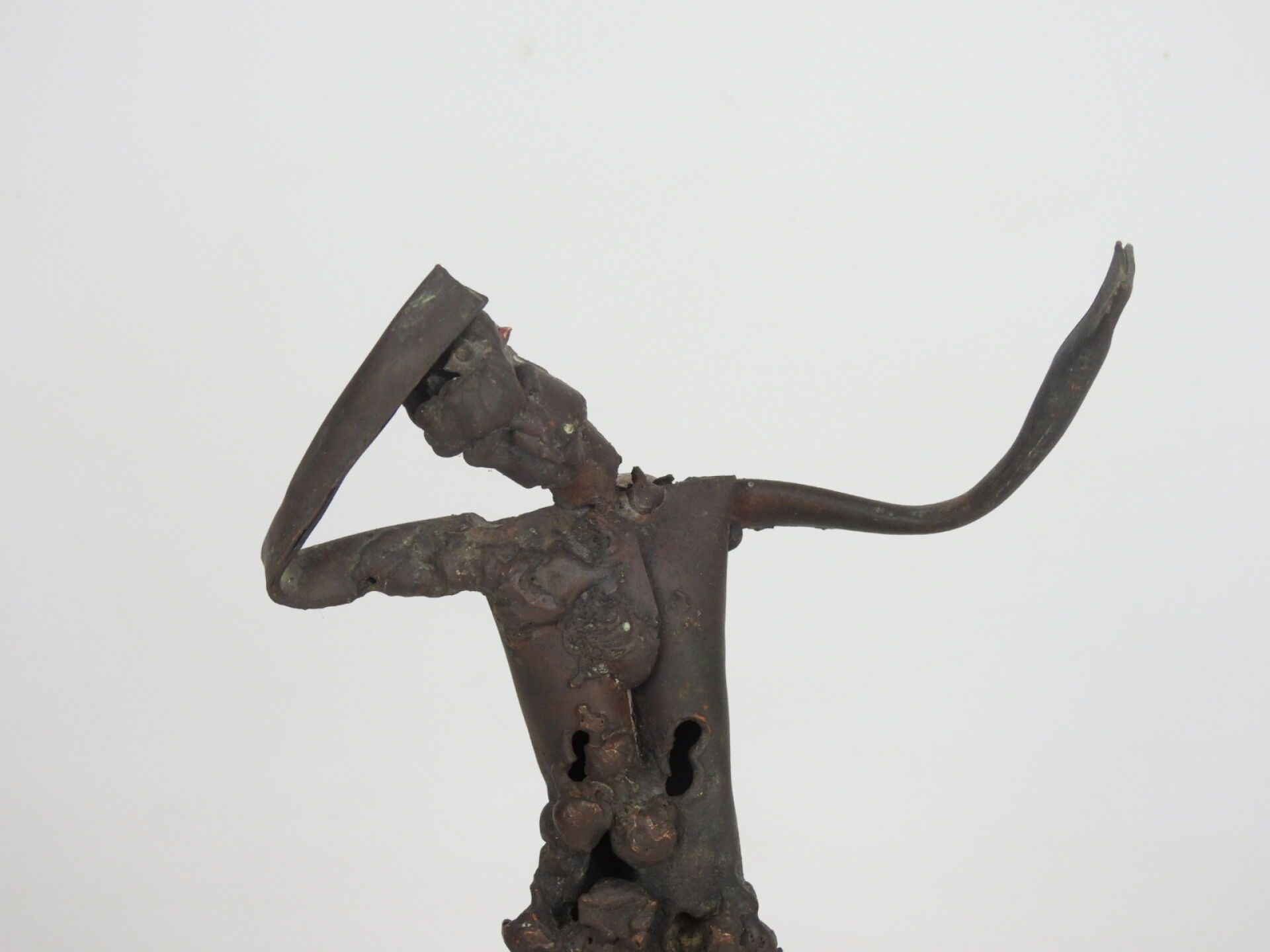 Victor Zak Zaikine | Standing man | MutualArt