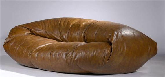 Raphaël Raffel | Sofa Leather structure in the shape of a mouth (1970s ...