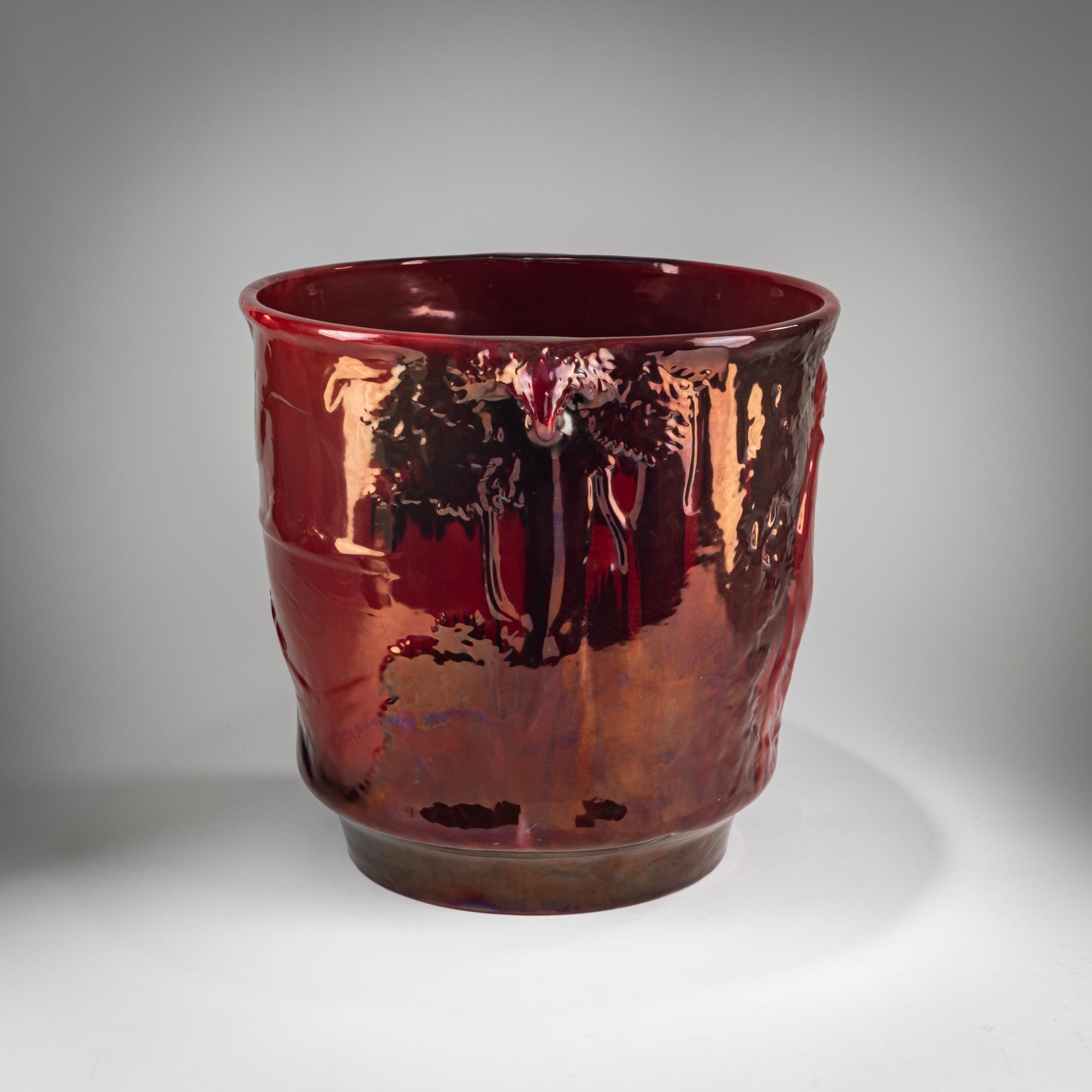 Vilmós Zsolnay | Large cachepot (1900) | MutualArt