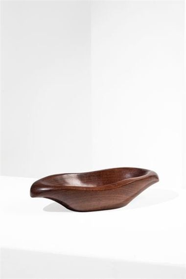 Alexandre Noll | Free-form carved rosewood bowl (Circa 1960) | MutualArt