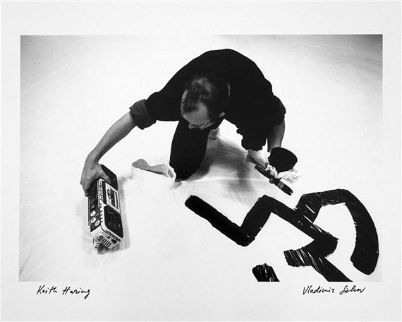 Haring Keith | Untitled (1986) | Artwork performance at auction | MutualArt
