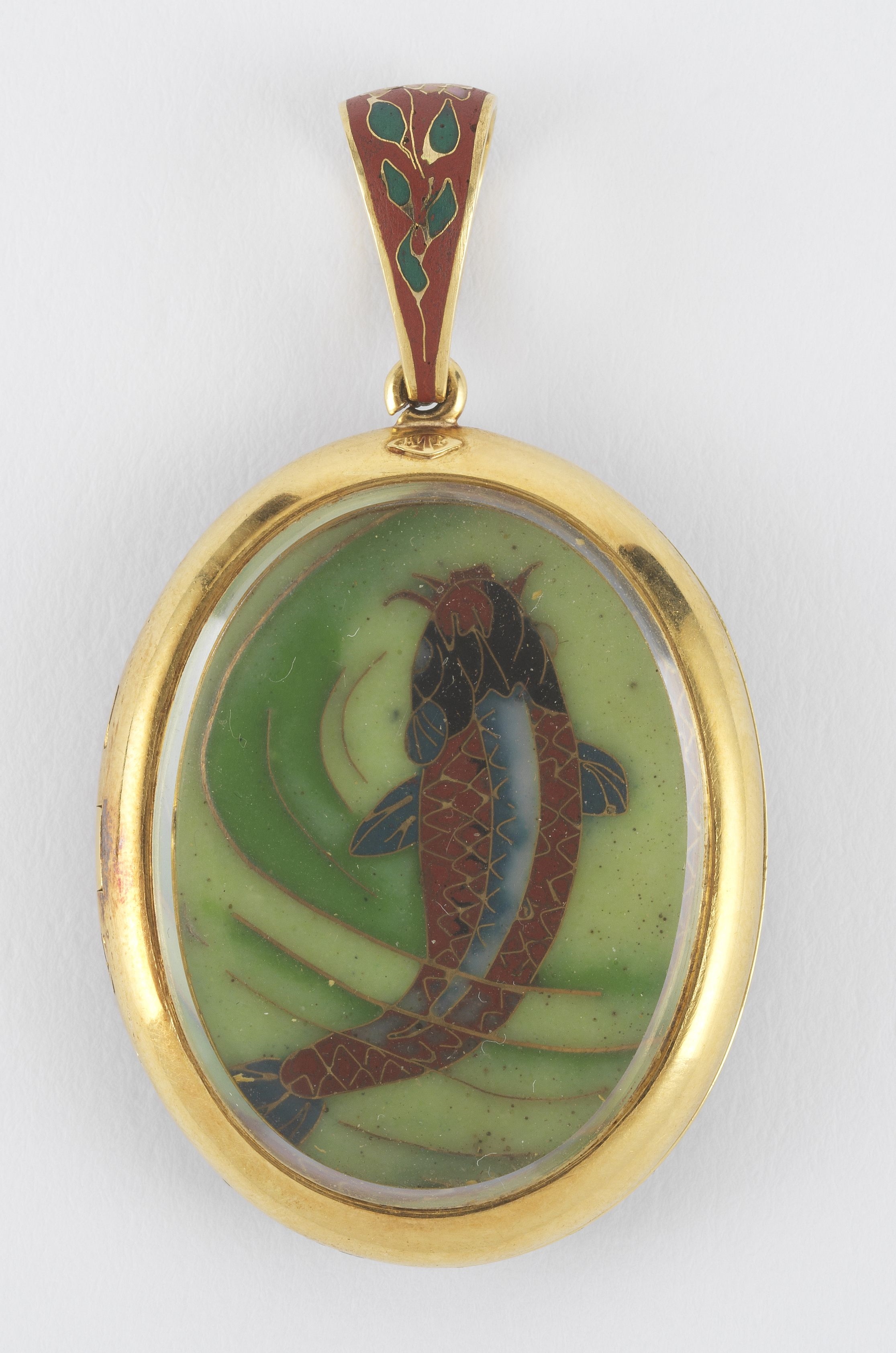 Alexis Falize | Pendentif à décor d'une carpe | MutualArt