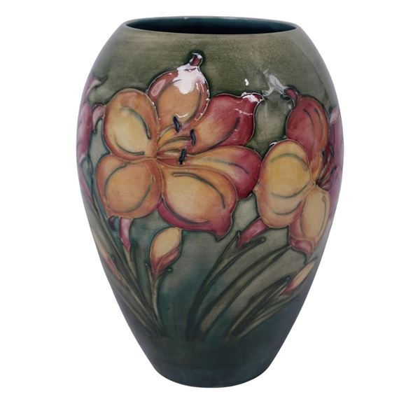 Walter Moorcroft | African lily Ceramic Vase (20th Century) | MutualArt