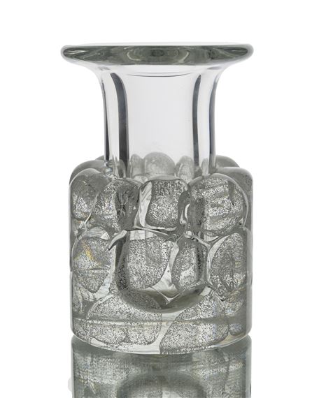 František Vizner | Modernist glass vase (1972 - 1973) | MutualArt