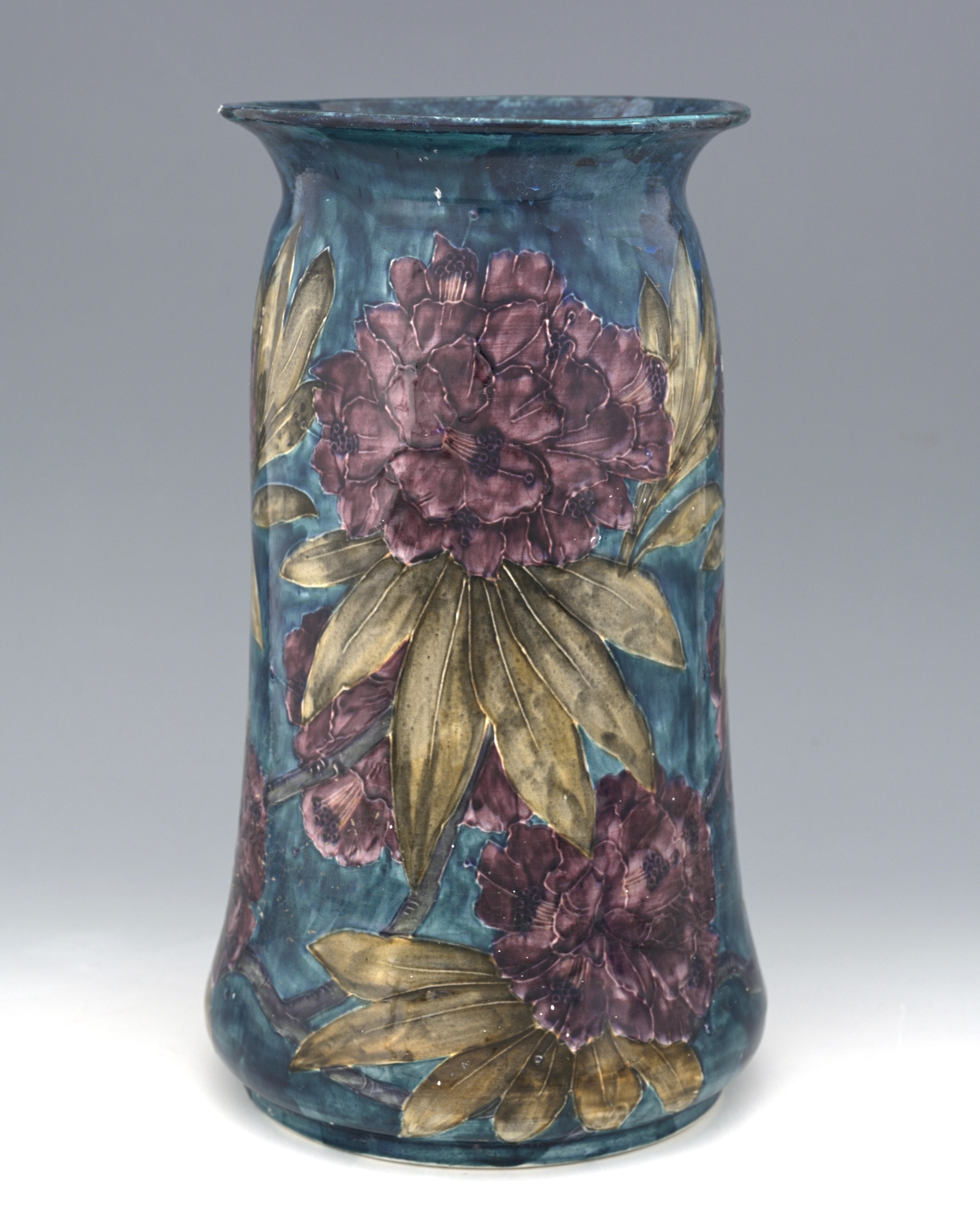 George Cartlidge | Morrisware vase | MutualArt