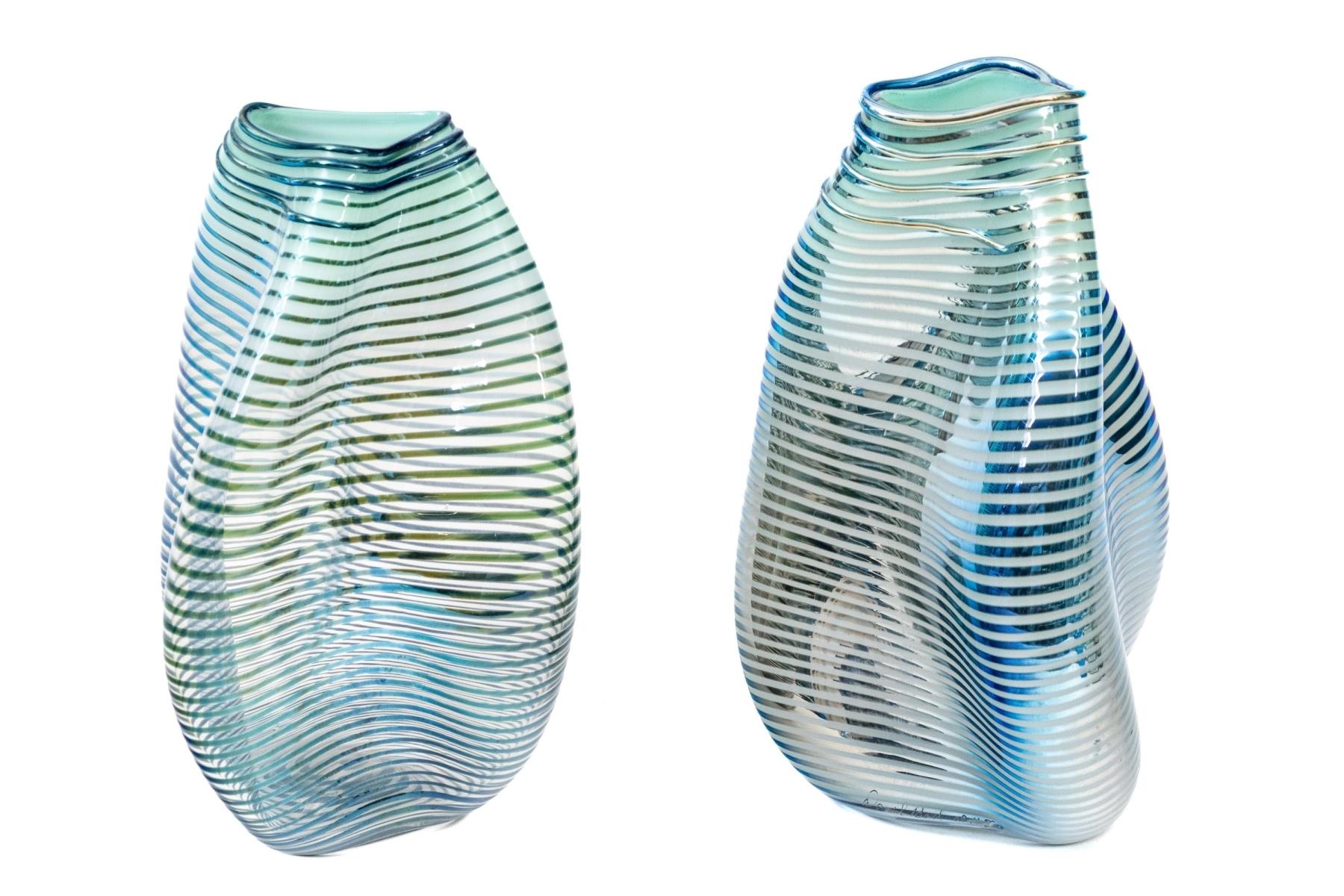 Daniel Read | Pair of Vases | MutualArt