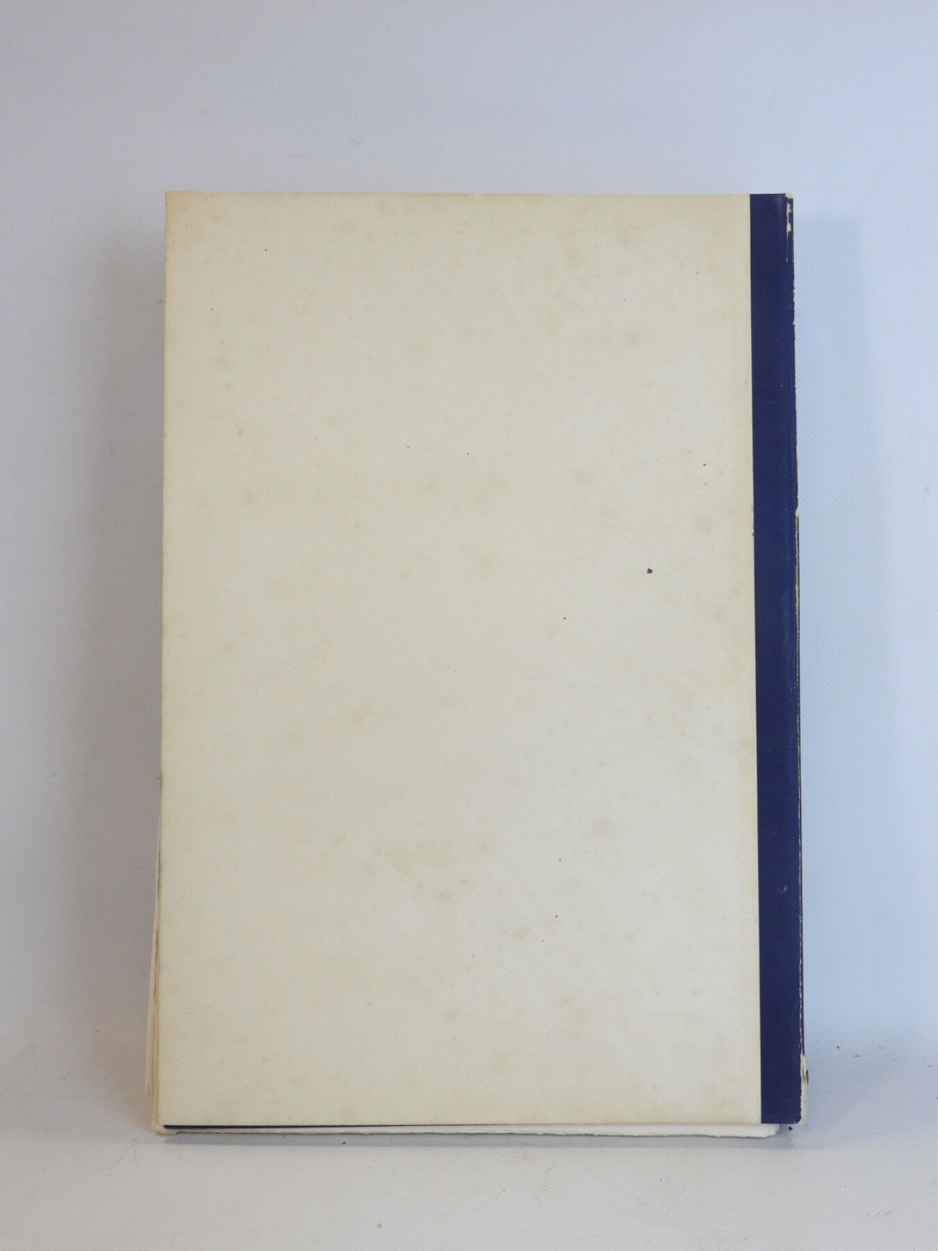 Antoine de Saint-Exupéry | Vol de nuit (1957) | MutualArt