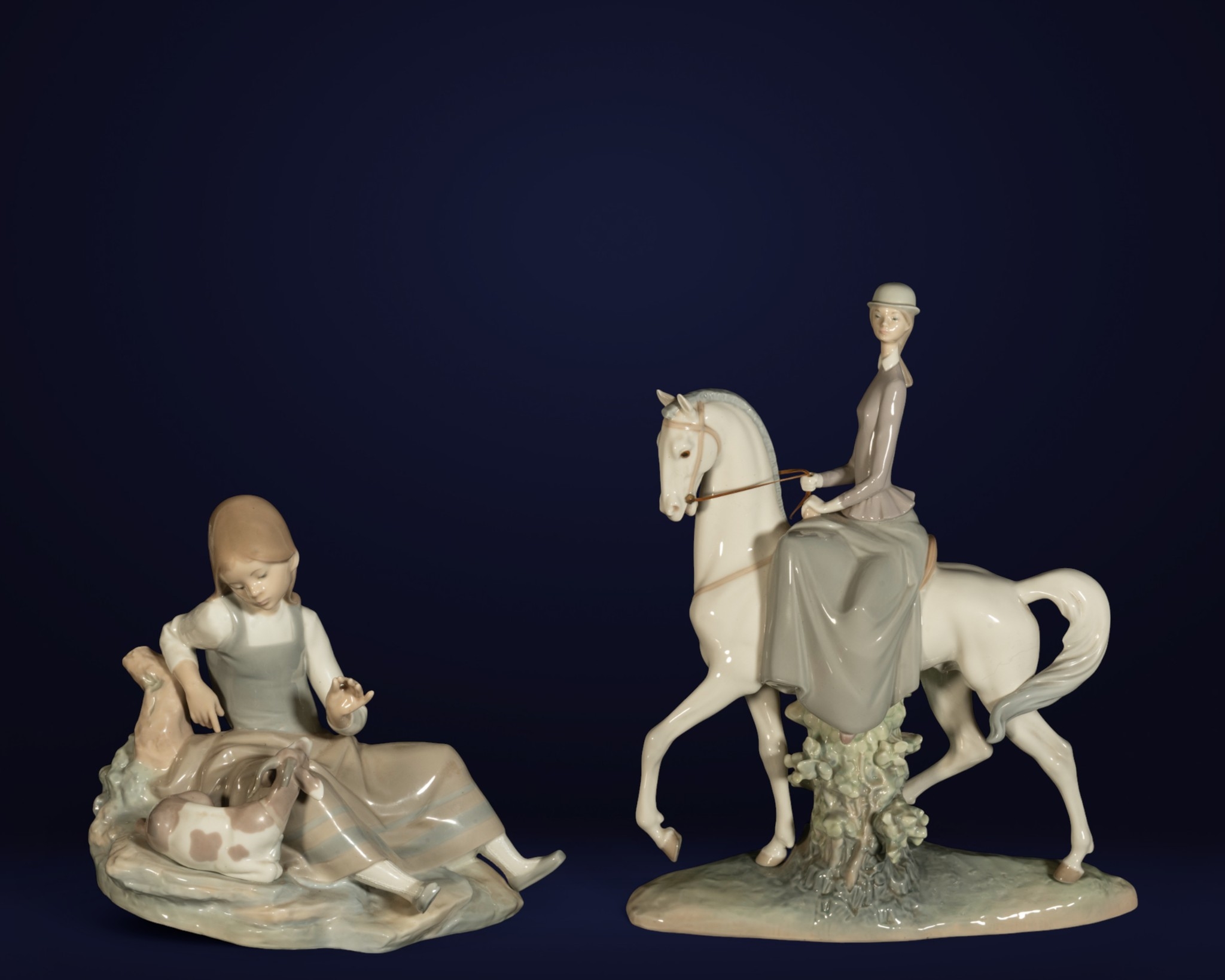 Lladro | Preciosa Pareja de Grandes Figuras de Porcelana Lladró | MutualArt