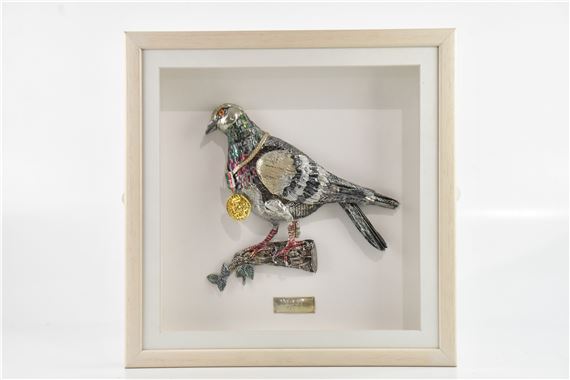 Val Hunt | a sculpture of Paddy, a wartime carrier pigeon | MutualArt