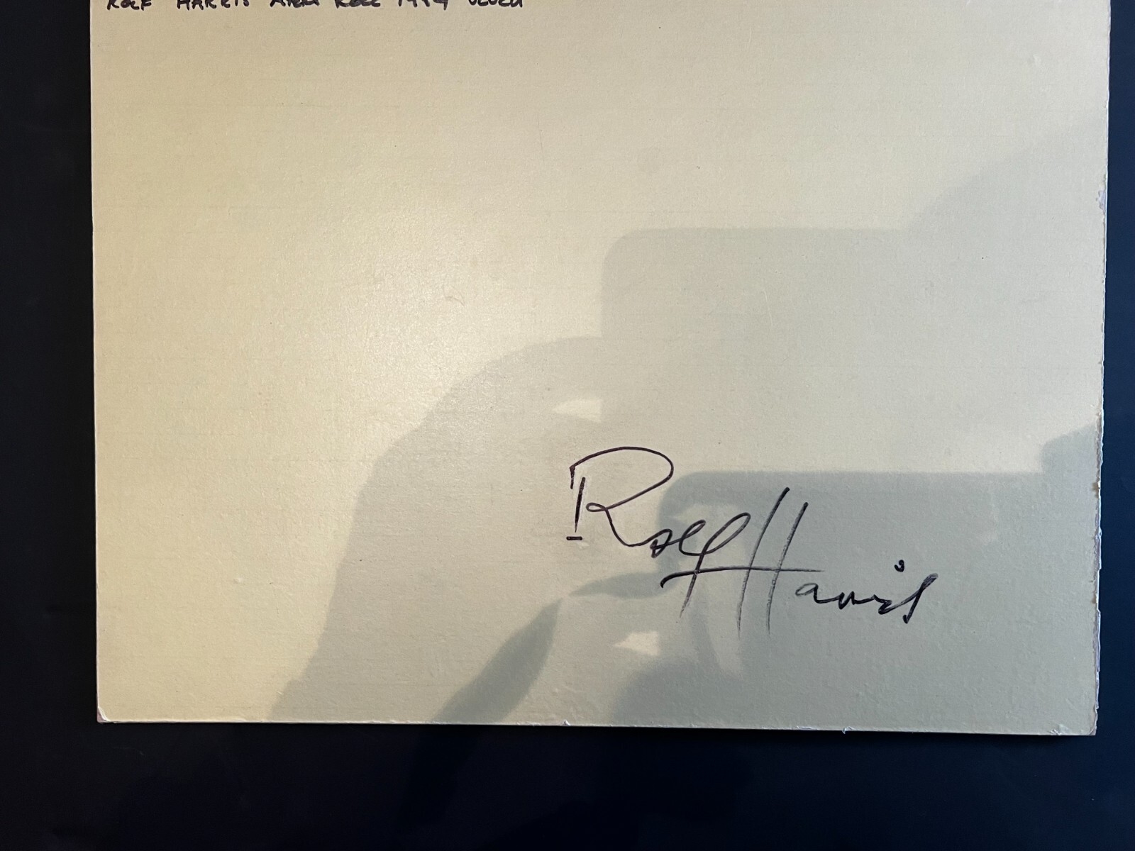 Rolf Harris | Ayers Rock Uluru | MutualArt