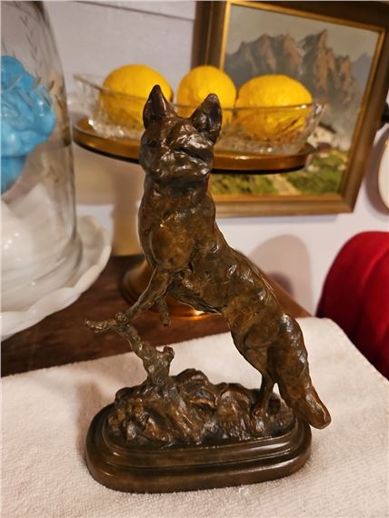 Tim Shinabarger | Curious Bronze Fox Sculpture (2011 - 2025) | MutualArt