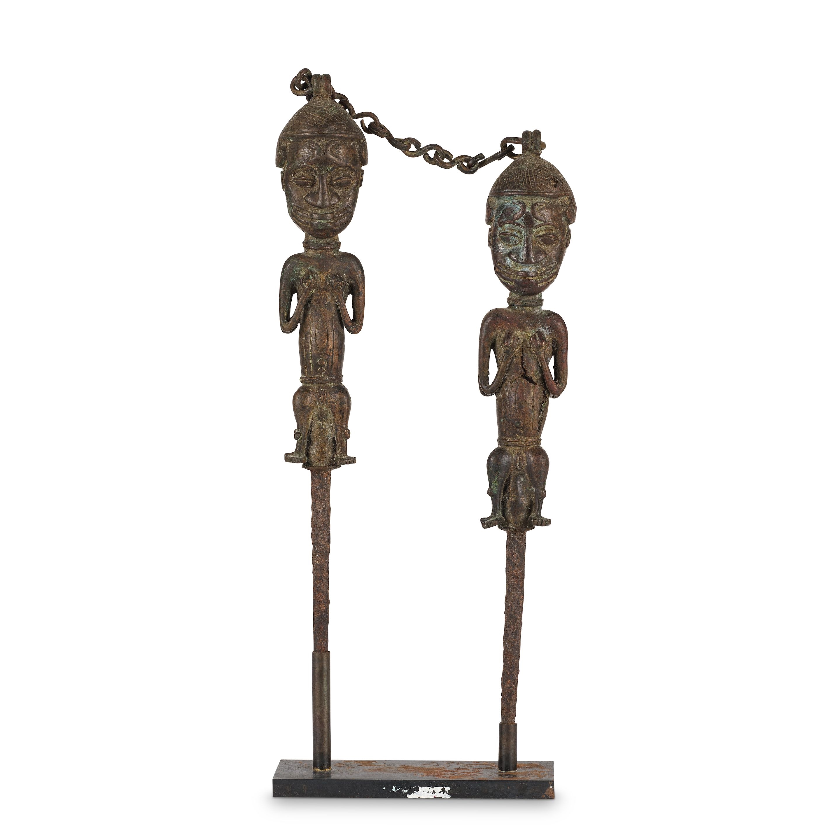 Nigerian School | PAIRE DE STATUETTES EDAN YORUBA DE LA SOCIÉTÉ ...
